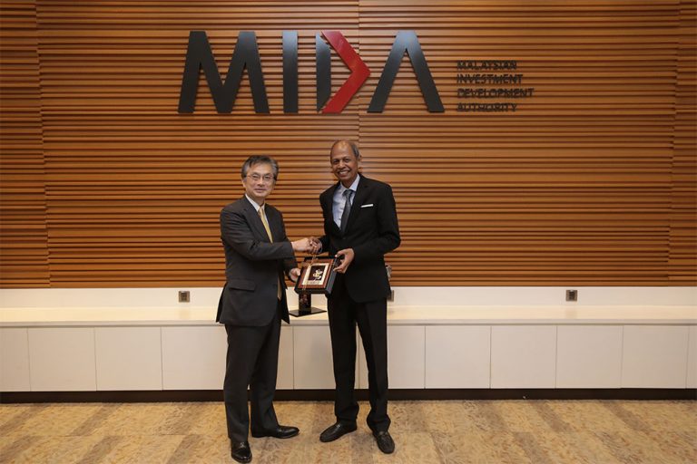 Japanese Ambassador to Malaysia Courtesy Call to MIDA Chairman - MIDA ...