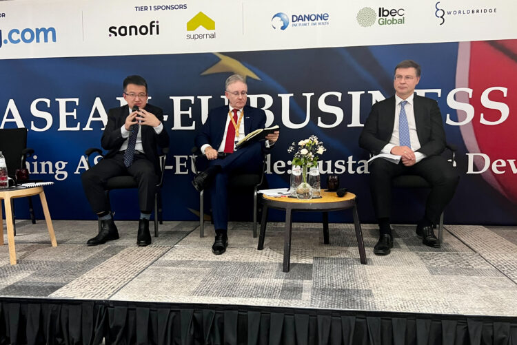 Malaysia’s Foreign Direct Investment (FDI) Inflows Rebounds Above the Pre-Pandemic Levels - MIDA ...