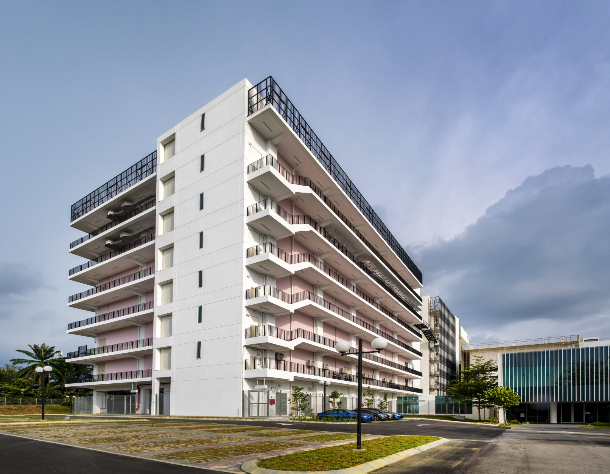 NTT strengthens commitment to Malaysia with the launch of Cyberjaya 6 ...