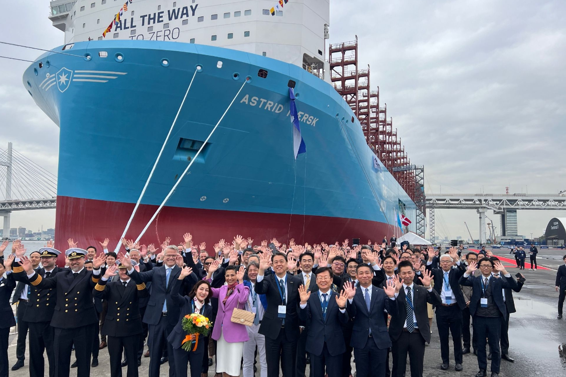 Exploring Sustainable Shipping: Comparing Green Methanol and LNG in the ...