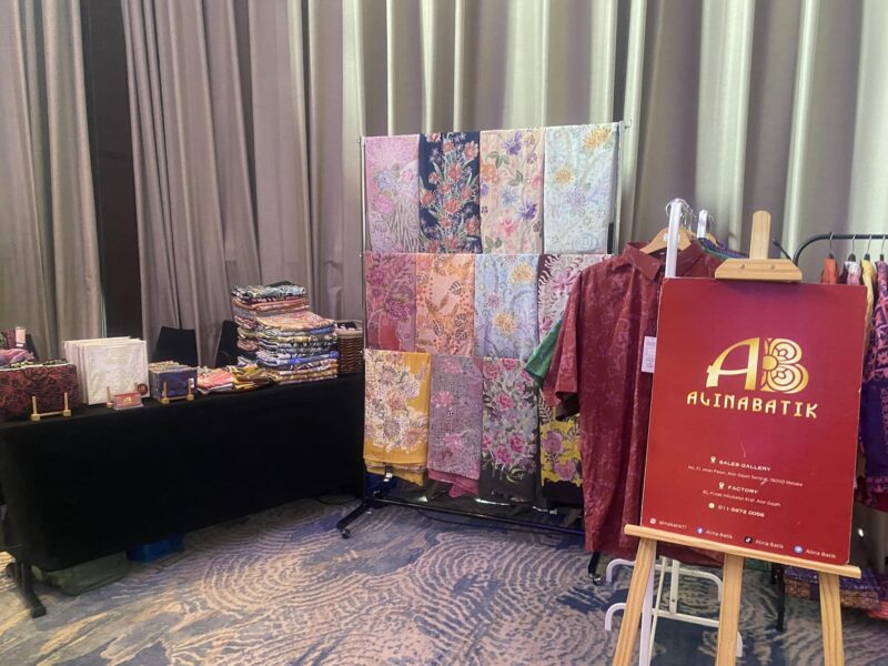 Alina Batik: Weaving Heritage into Sustainable Growth - MIDA ...